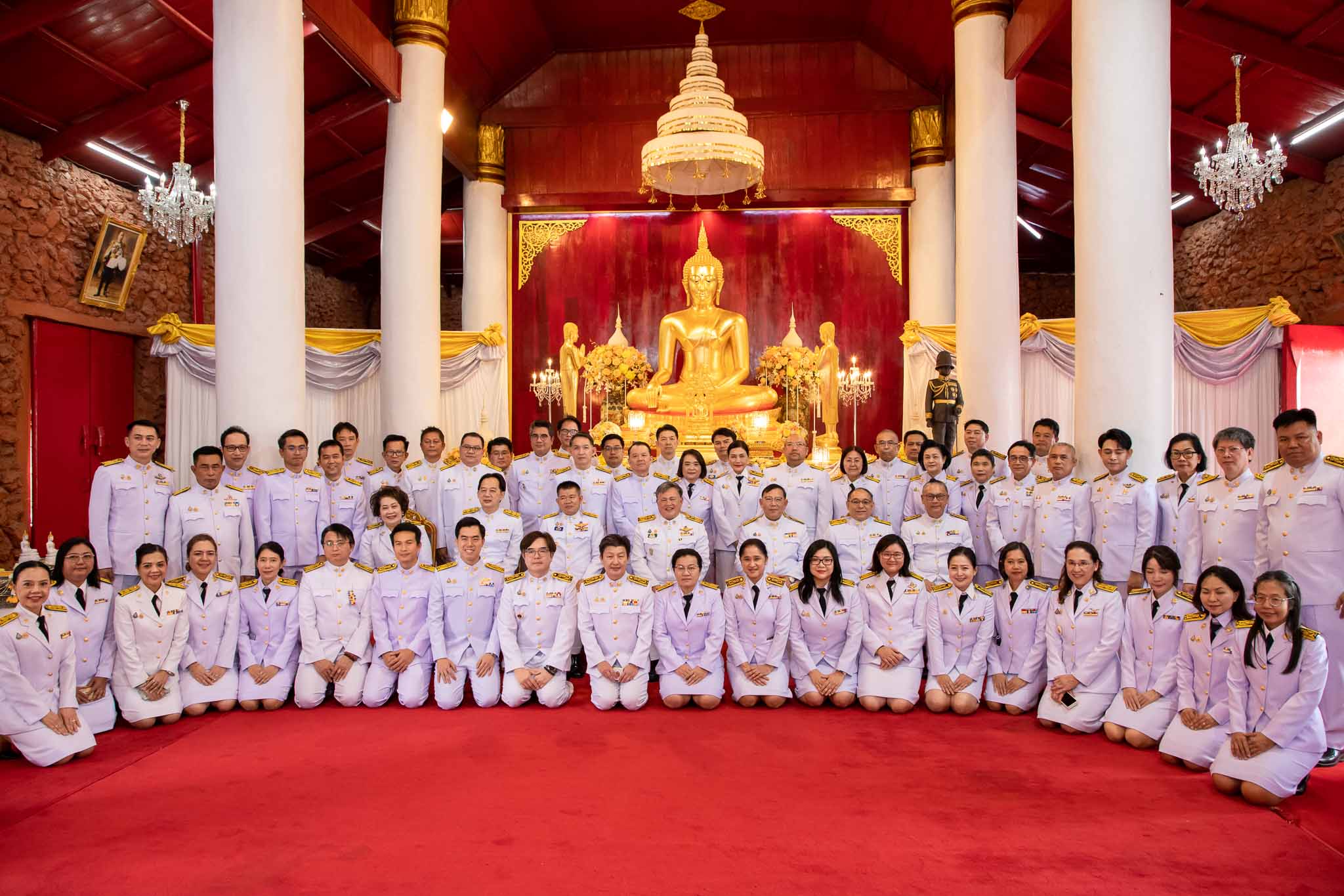 The executives of the Faculty of Medicine, Kasetsart University ...